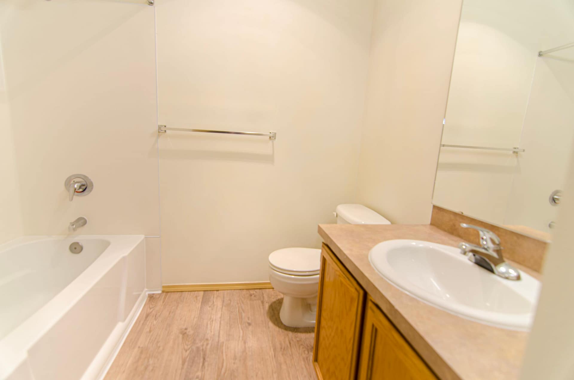 Gallery – Maple Court Apartments