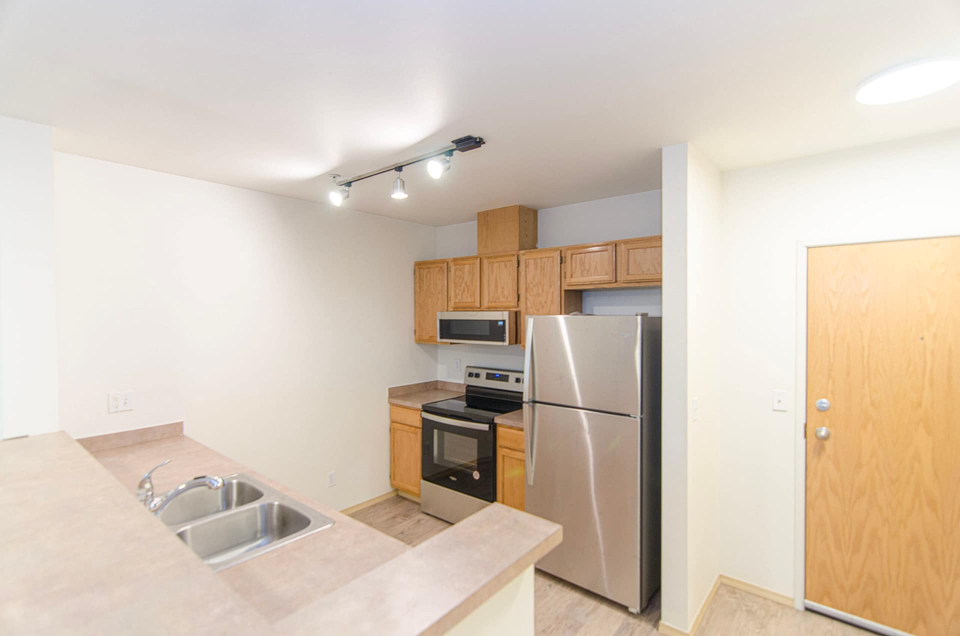 Maple Court Apartments – Welcome to your new home